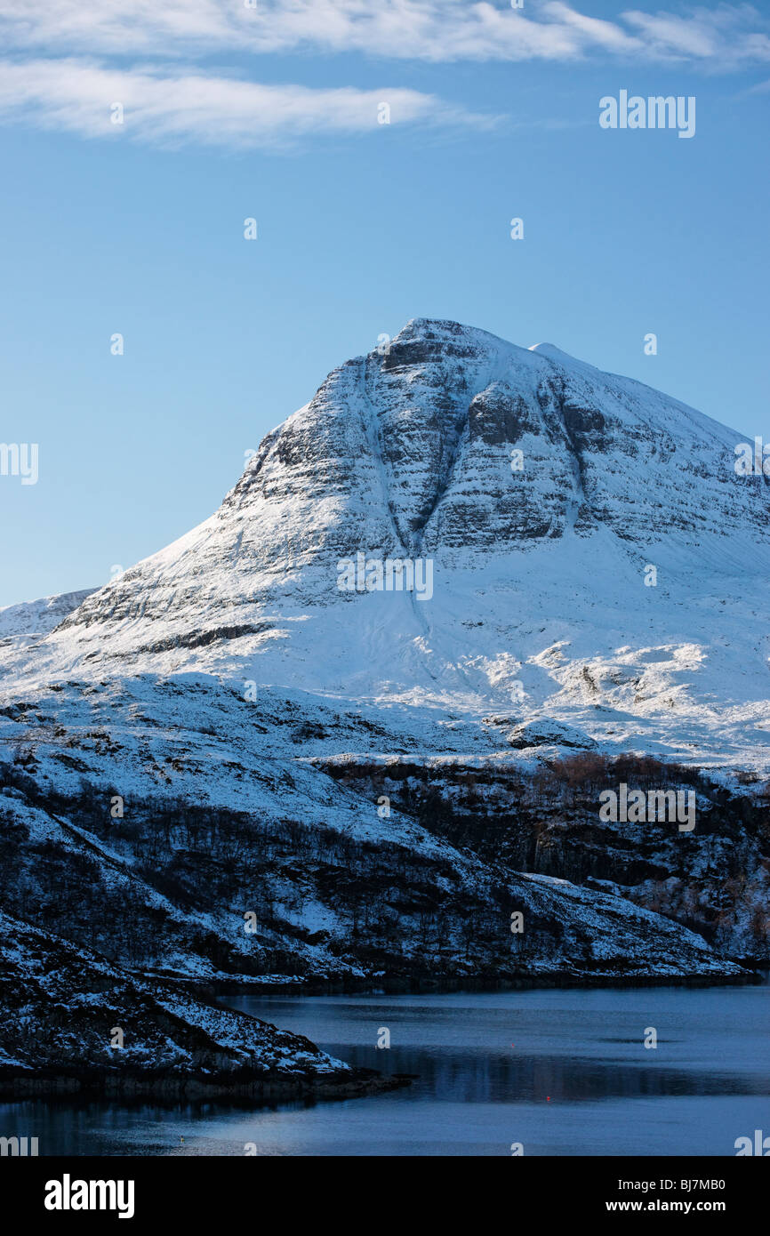 Quinag and Loch a' Chairn Bhain, Sutherland, Scotland, UK. View of the ...