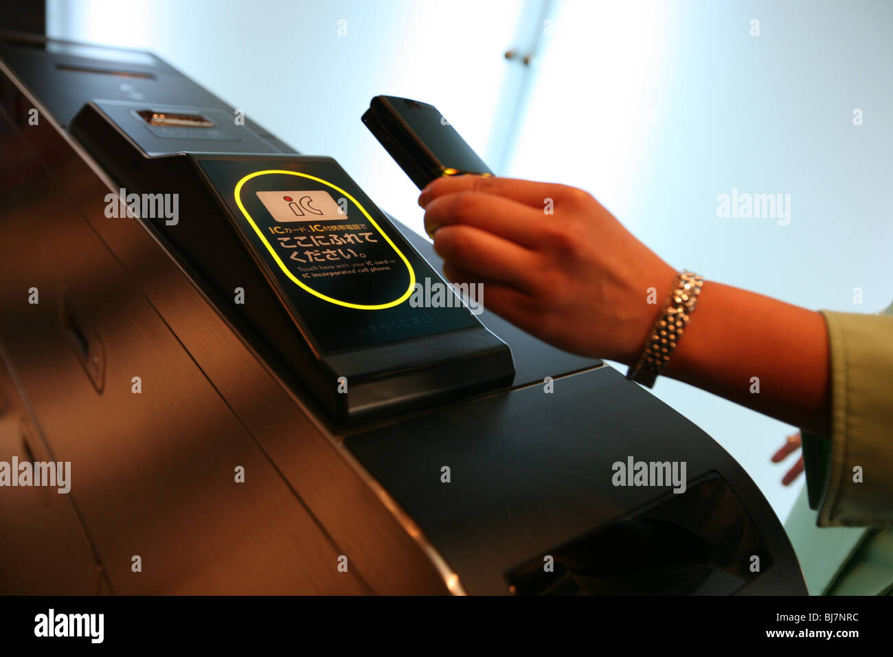 Using mobile telephone to check in for airline flight boarding pass ...