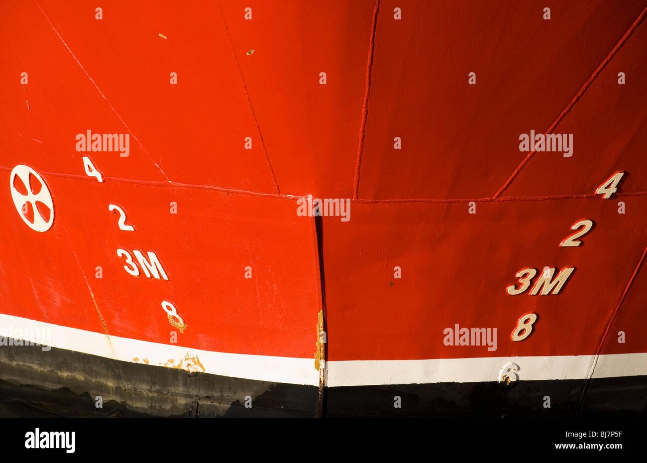 Draft marks hi-res stock photography and images - Alamy