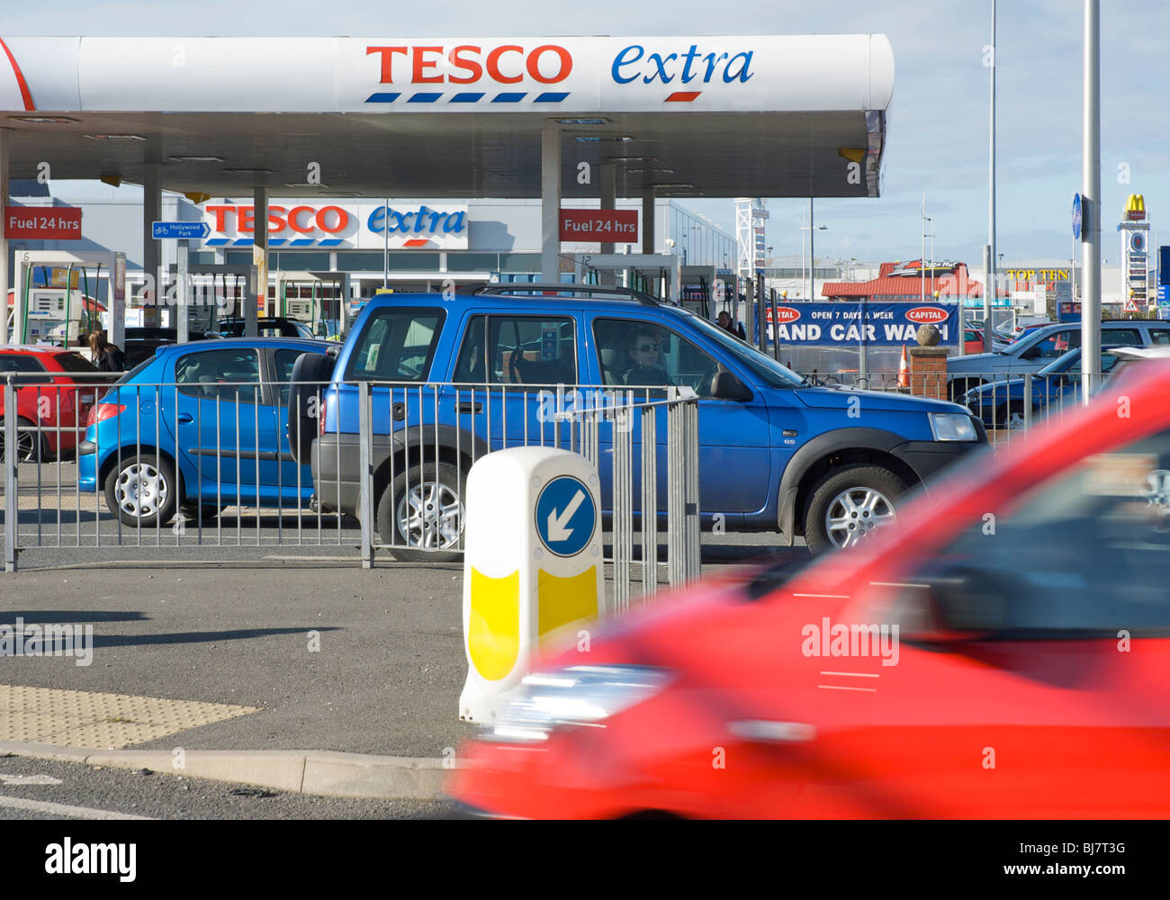 Barrow in furness town park hi-res stock photography and images - Alamy