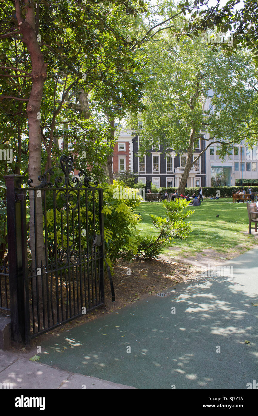 Hanover square Hanover street London Stock Photo - Alamy