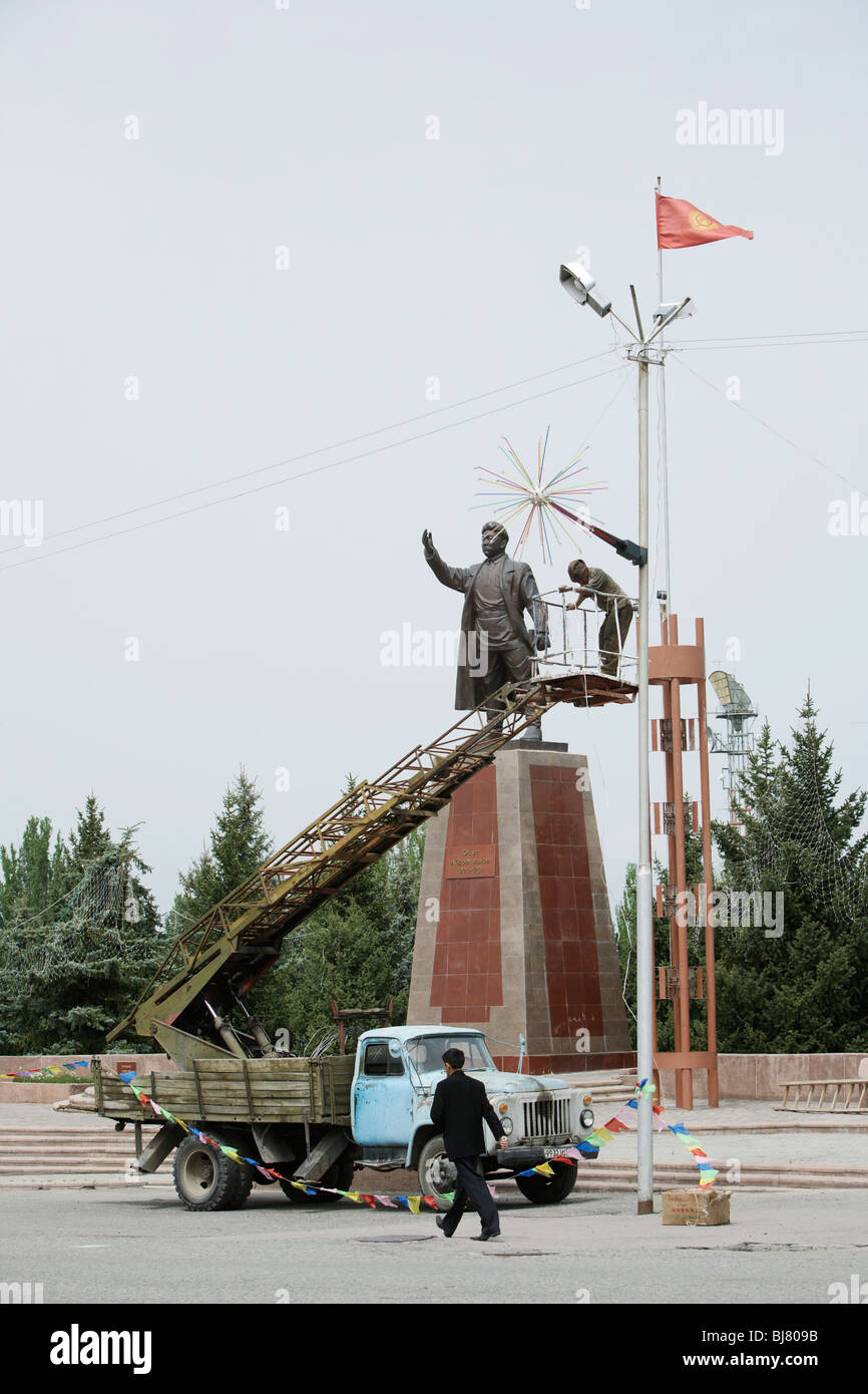 Soviet era statue in Karakol, Kyrgyzstan Stock Photo - Alamy
