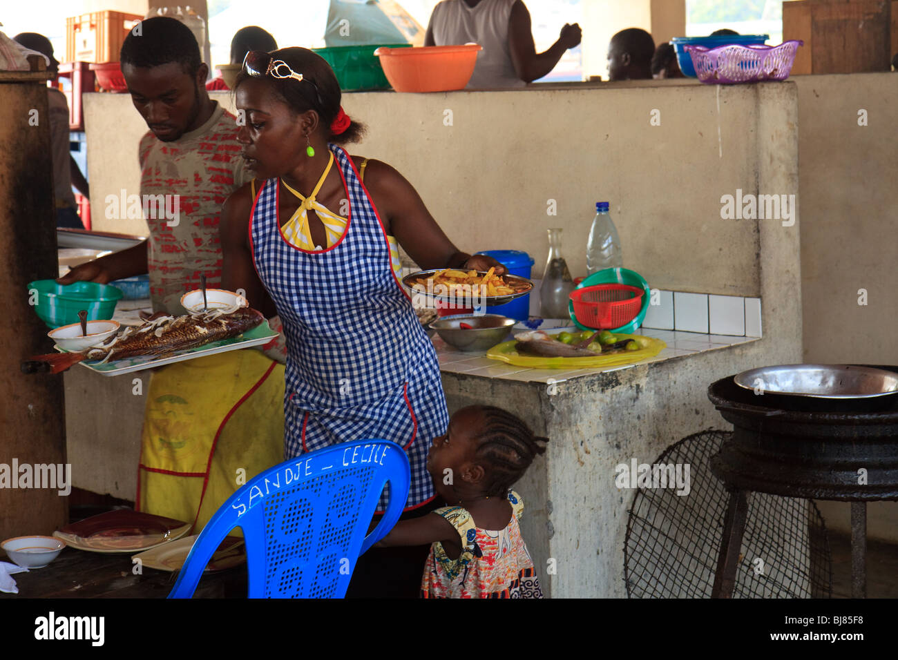 Africa Cameroon Chef Grilled Fish Kribi Meal Women Stock Photo - Alamy