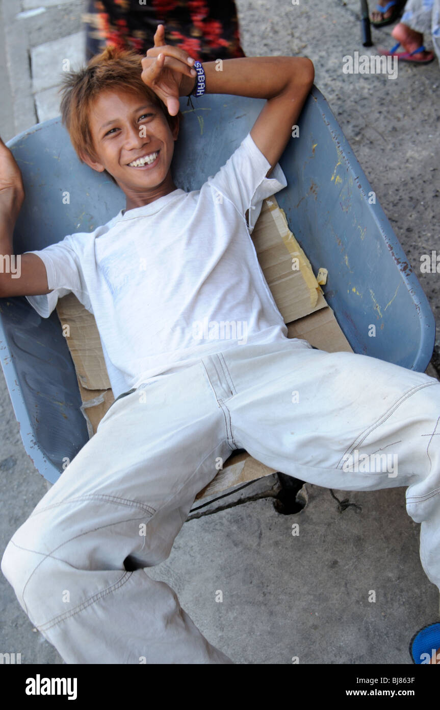 barrow boy, Semporna, Sabah, malaysia Stock Photo - Alamy