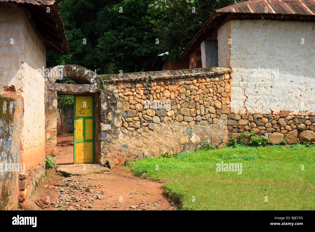 Africa bafut cameroon fons palace hi-res stock photography and images ...