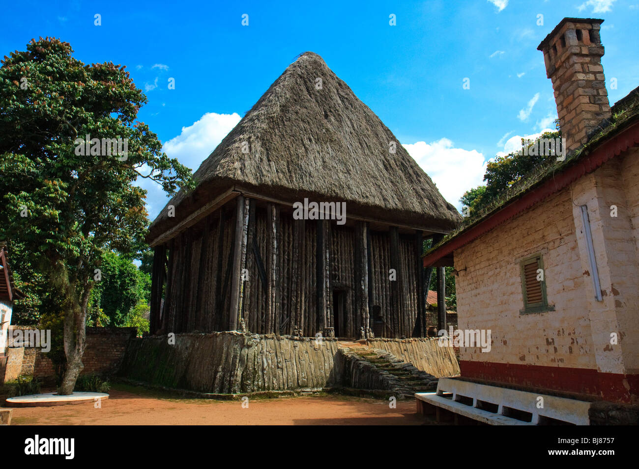 Africa Bafut Cameroon Fons Palace High Resolution Stock Photography and ...