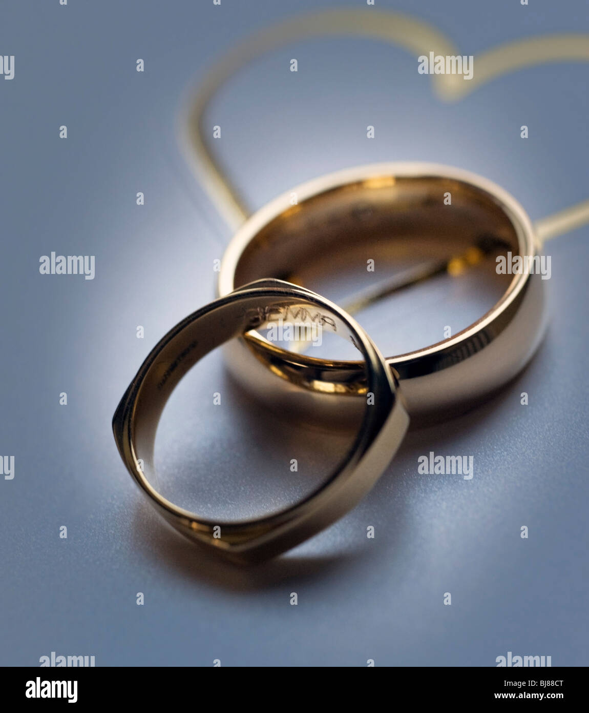 gold wedding rings Stock Photo - Alamy