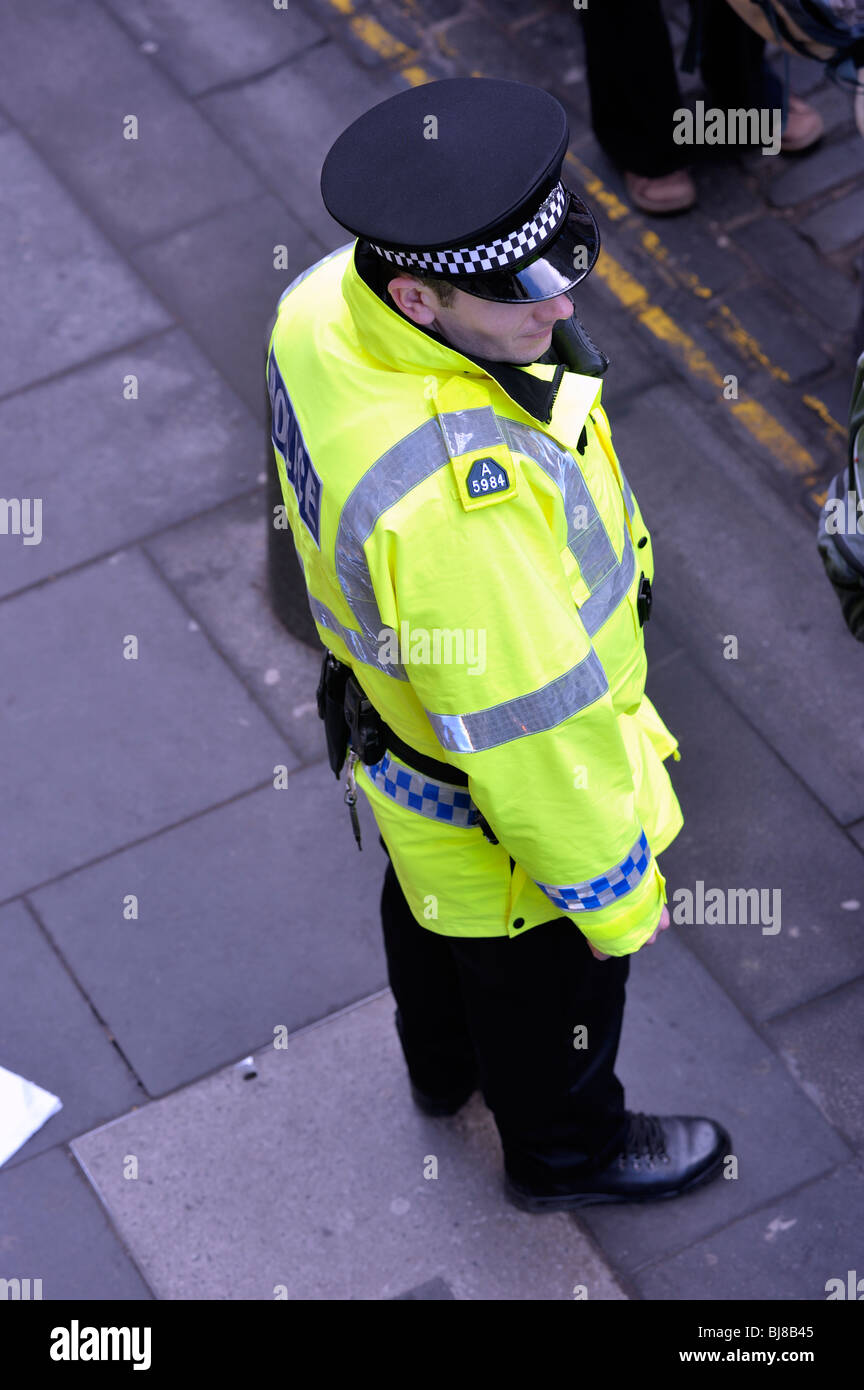 Riot control police hi-res stock photography and images - Alamy