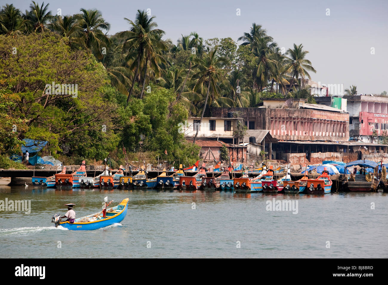 Mahe india hi-res stock photography and images - Alamy