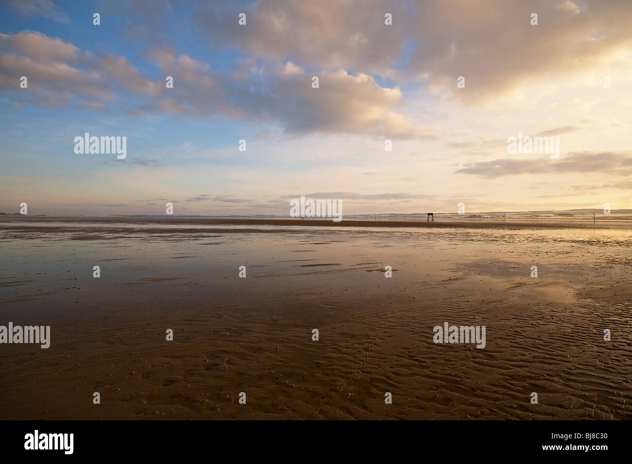 Northumberland uk beach winter hi-res stock photography and images - Alamy