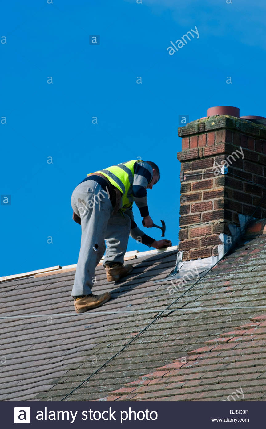 Leaking Roof Stock Photos & Leaking Roof Stock Images - Alamy
