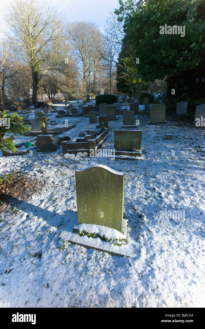 Christian lane cemetery hi-res stock photography and images - Alamy