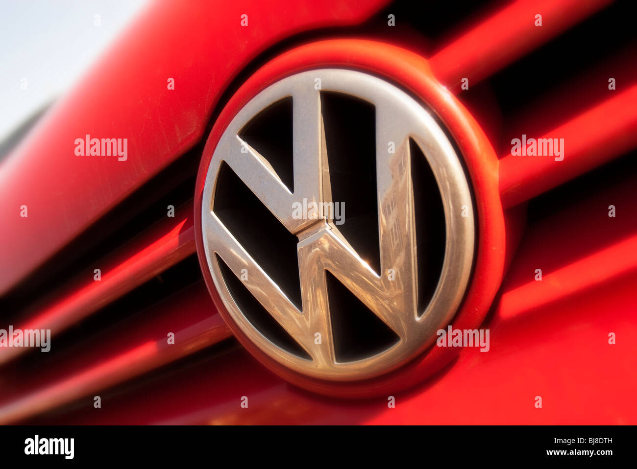 Volkswagen logo vw power hi-res stock photography and images - Alamy