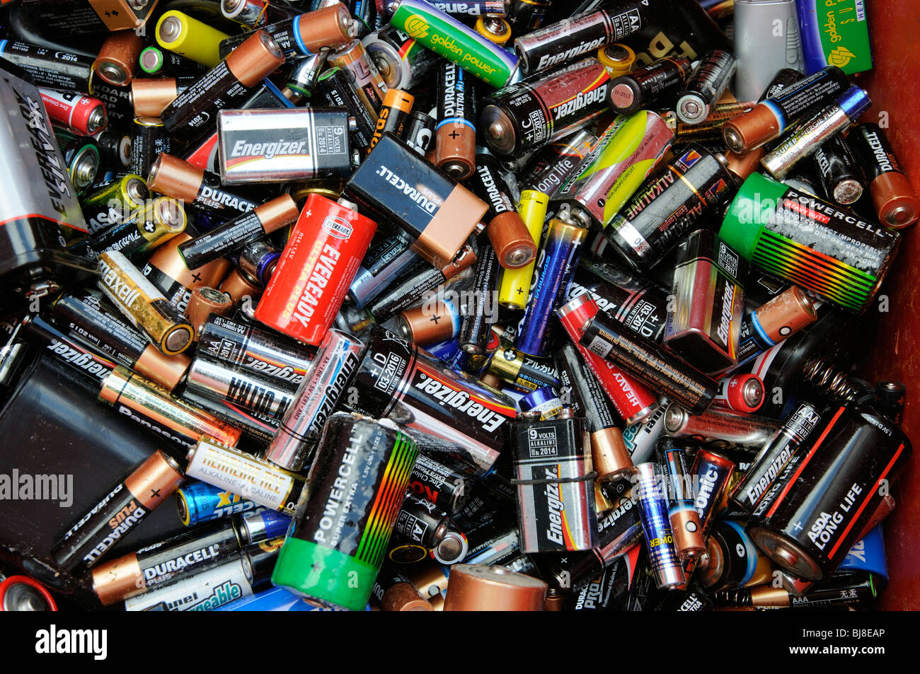 Battery recycling container hi-res stock photography and images - Alamy