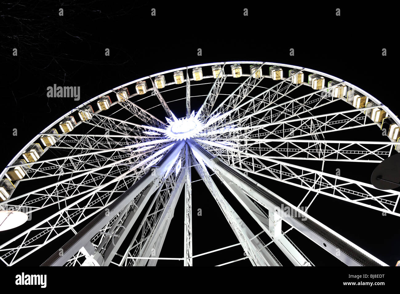 Illuminated wheel hi-res stock photography and images - Alamy