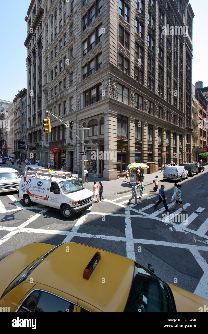 City Street Corner Usa High Resolution Stock Photography and Images - Alamy