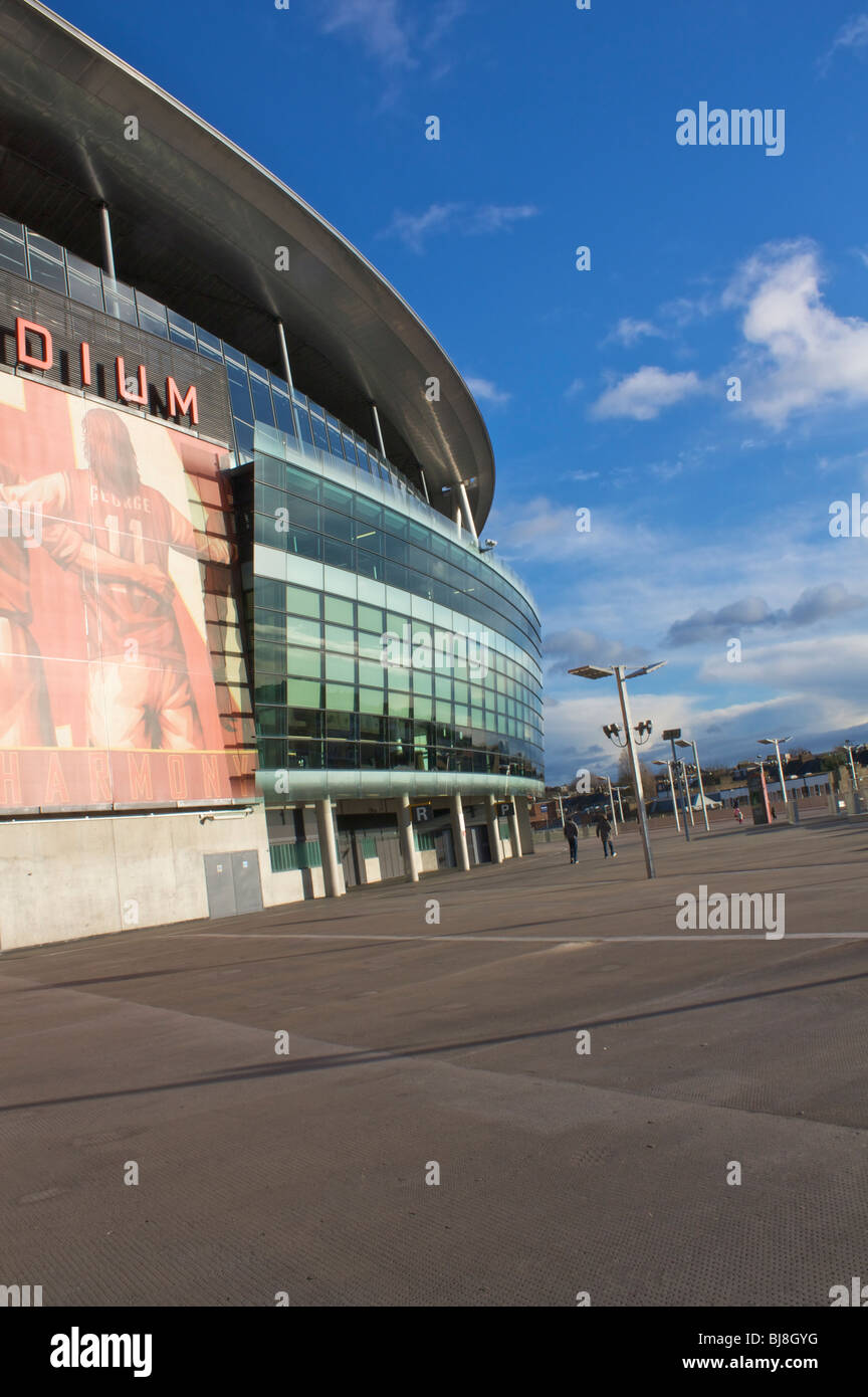 Sunny stadium hi-res stock photography and images - Alamy