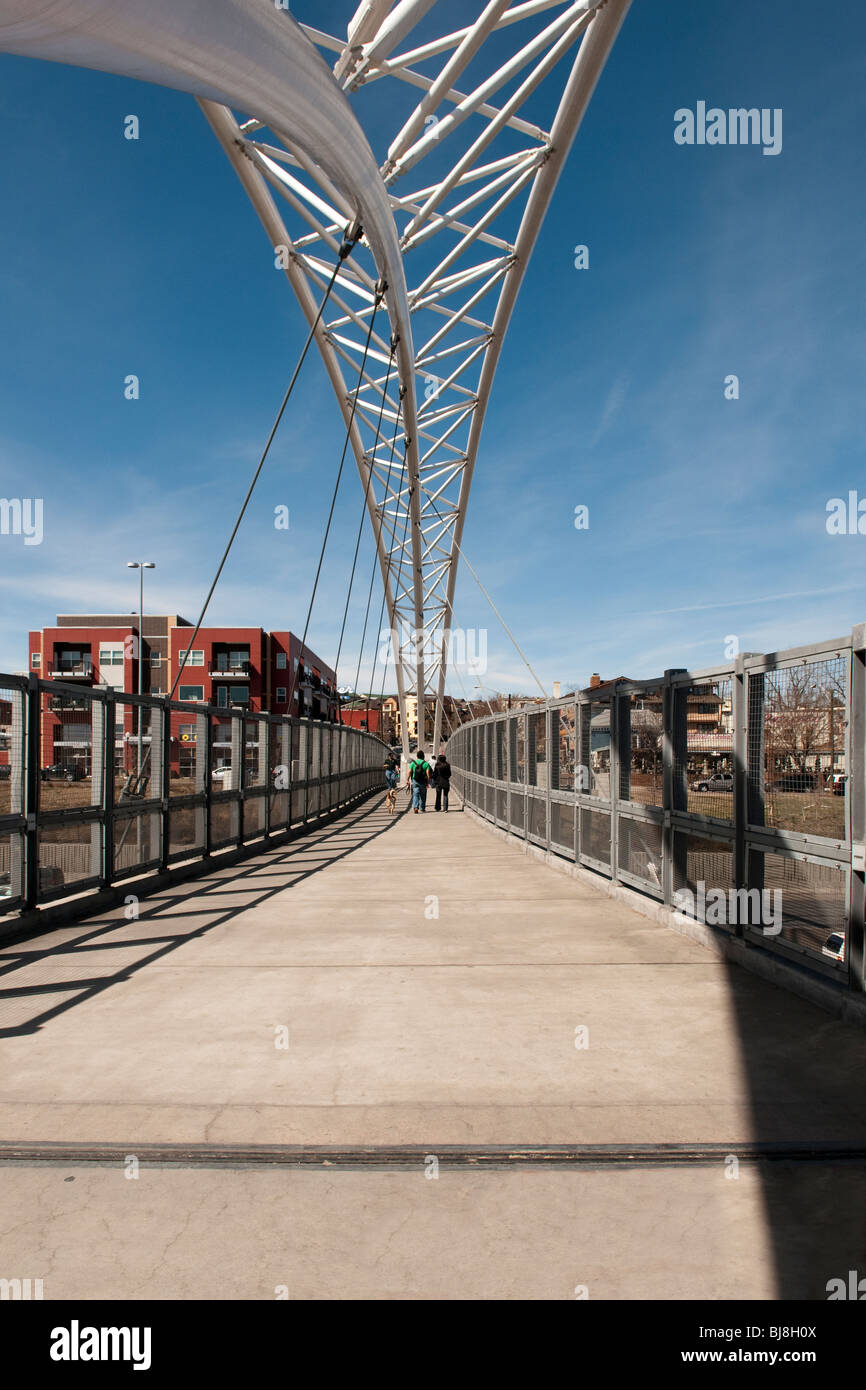 Highland pedestrian Bridge in Lower Downtown Denver Colorado USA Stock ...