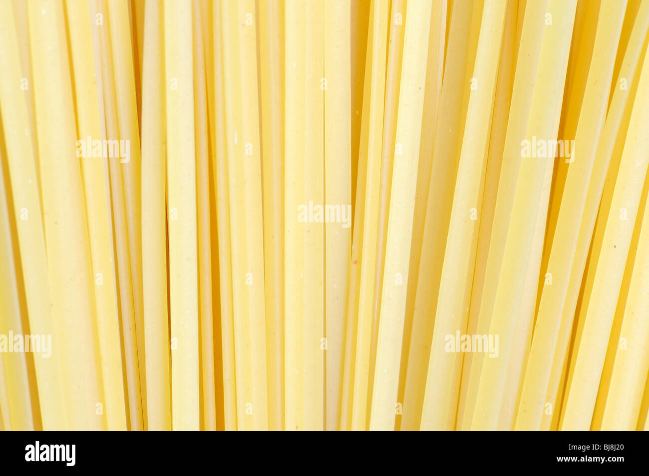 Linguine pasta hi-res stock photography and images - Alamy