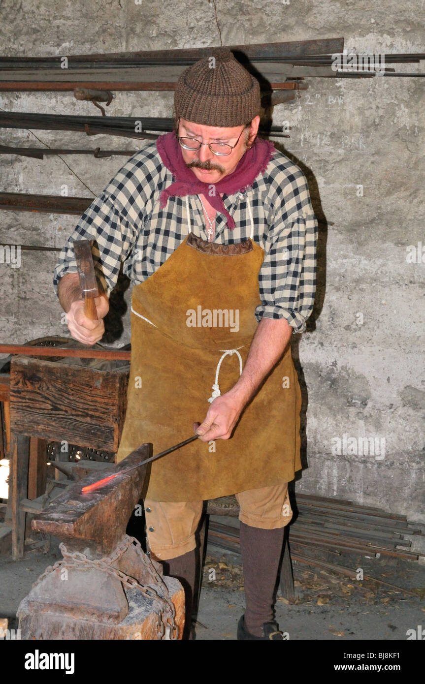 Blacksmith Stock Photos & Blacksmith Stock Images - Alamy