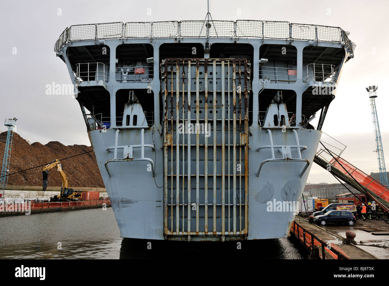 Rusting ship navy hi-res stock photography and images - Alamy