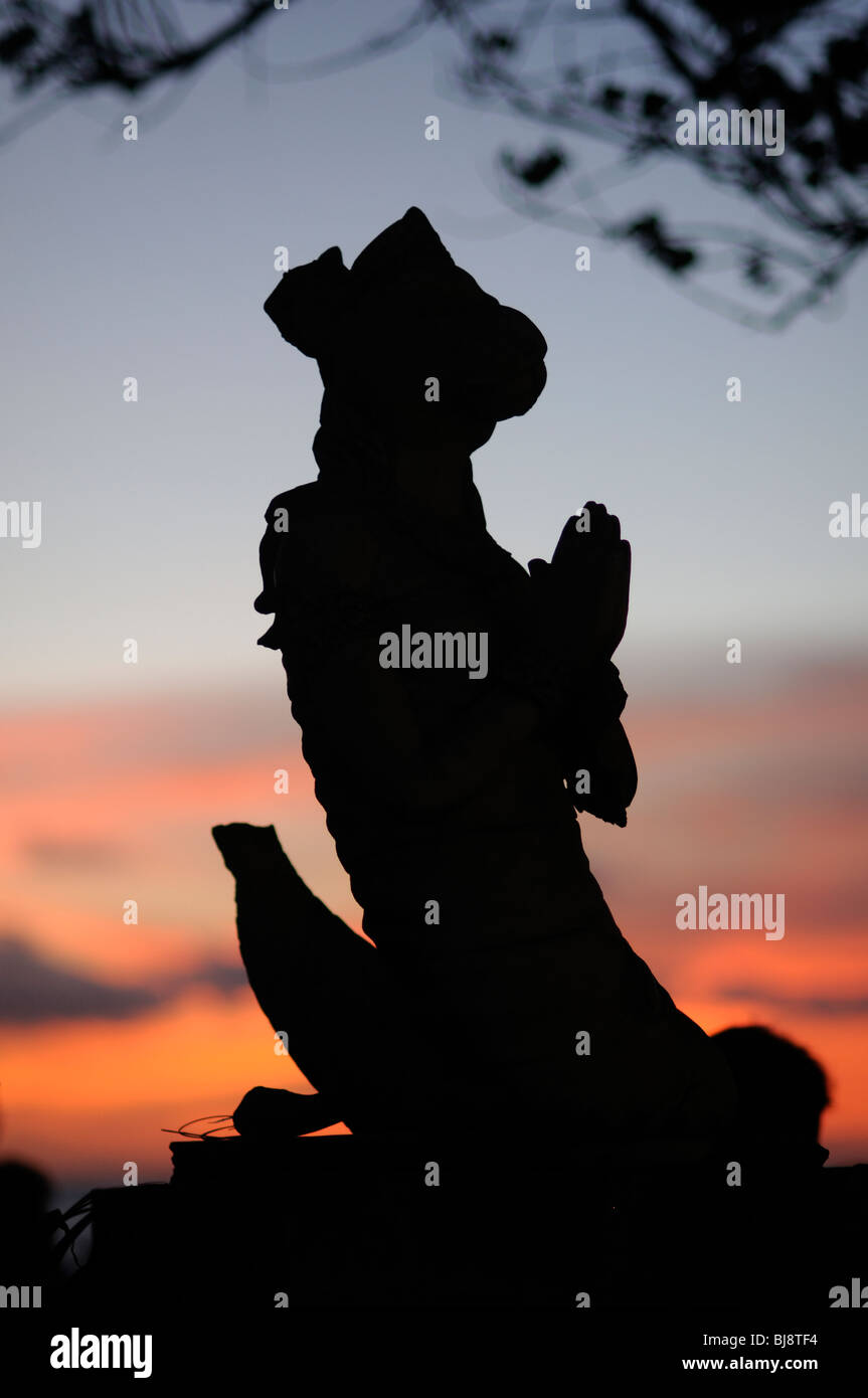 Kuta beach shrine, Bali, Indonesia Stock Photo - Alamy