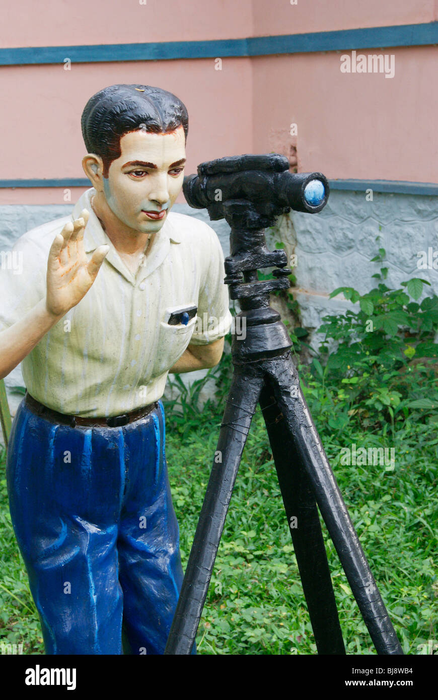 Tripods survey hi-res stock photography and images - Alamy