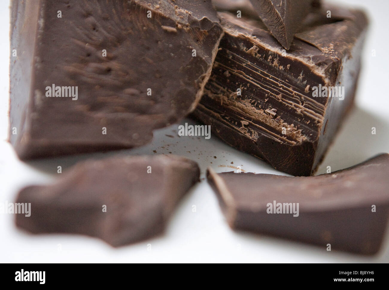 A block of dark chocolate Stock Photo - Alamy