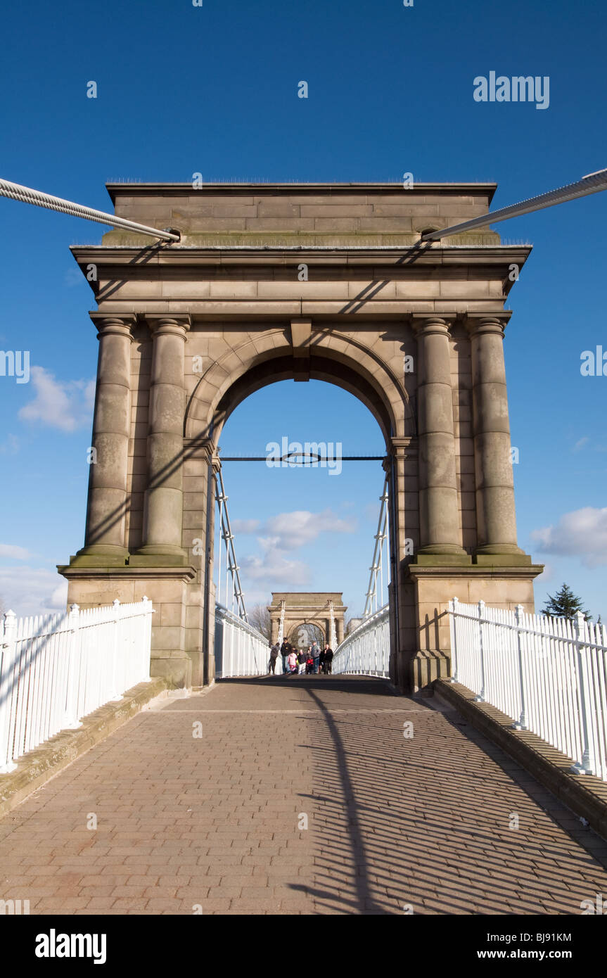 Trent bridge river trent nottingham hi-res stock photography and images ...
