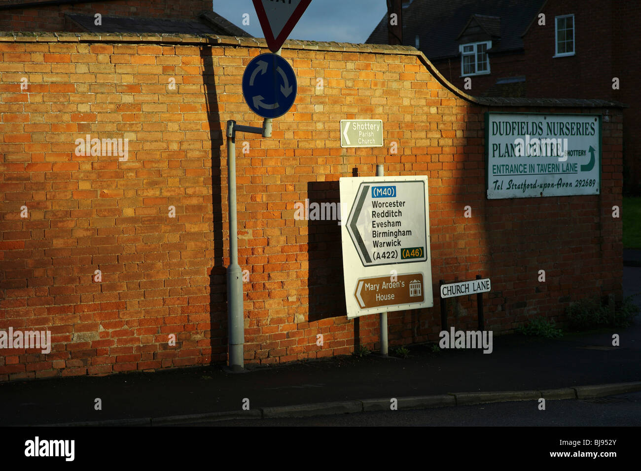 Sunit hi-res stock photography and images - Alamy