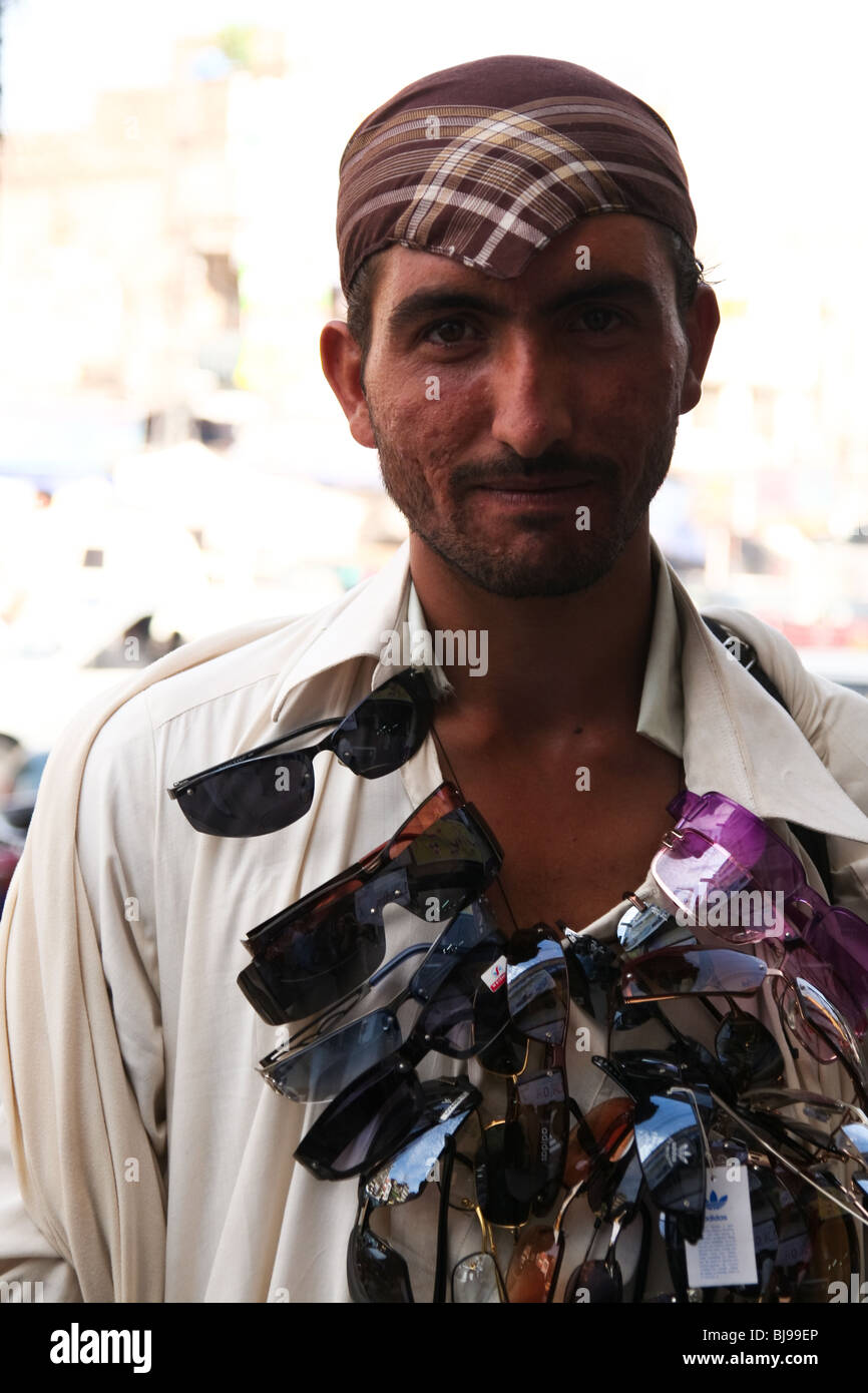 Market Pakistan Punjab Rawalpindi Street Young Men Stock Photo - Alamy