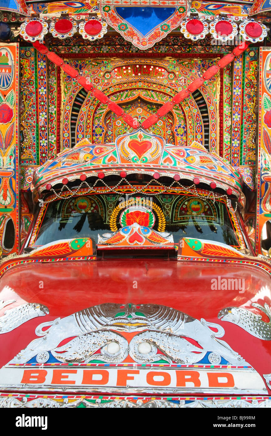 Pakistan Punjab Railway Rawalpindi Truck Stock Photo - Alamy