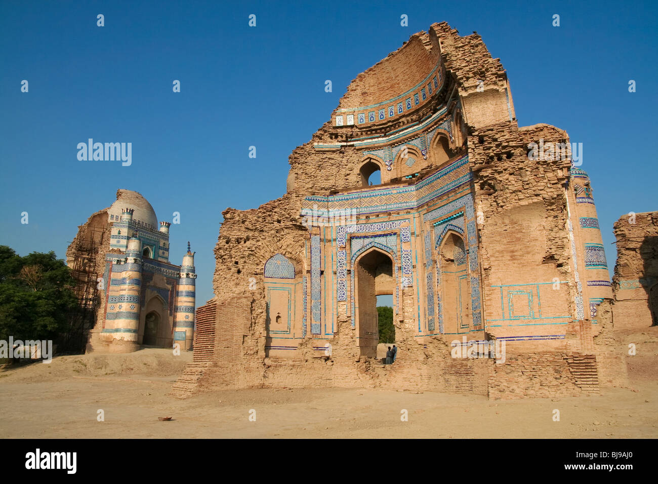 Islam Pakistan Punjab Tomb Bibi Jawindi Uch Sharif Stock Photo - Alamy