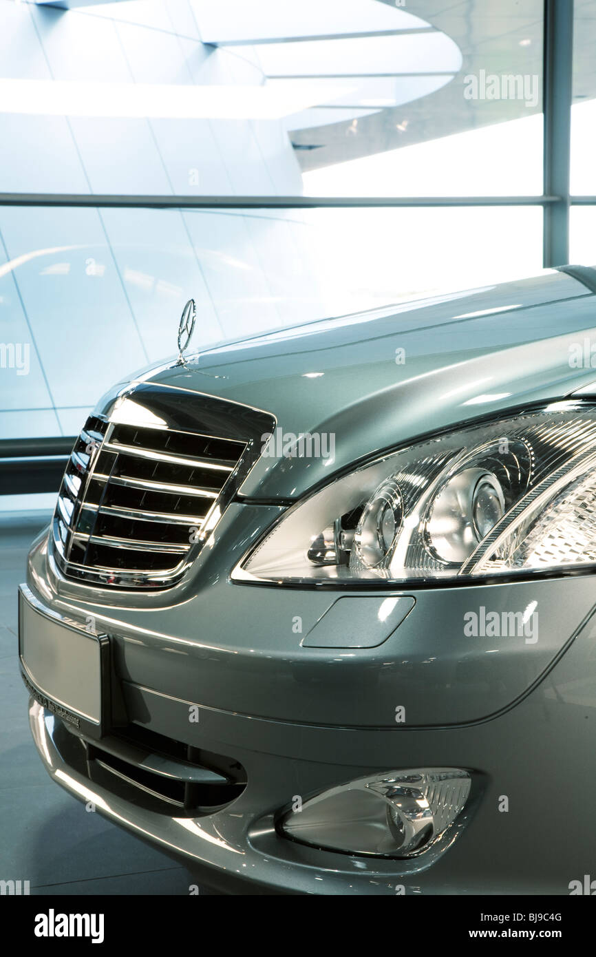 Front, side view of a luxury car Mercedes Benz dealership Stuttgart ...