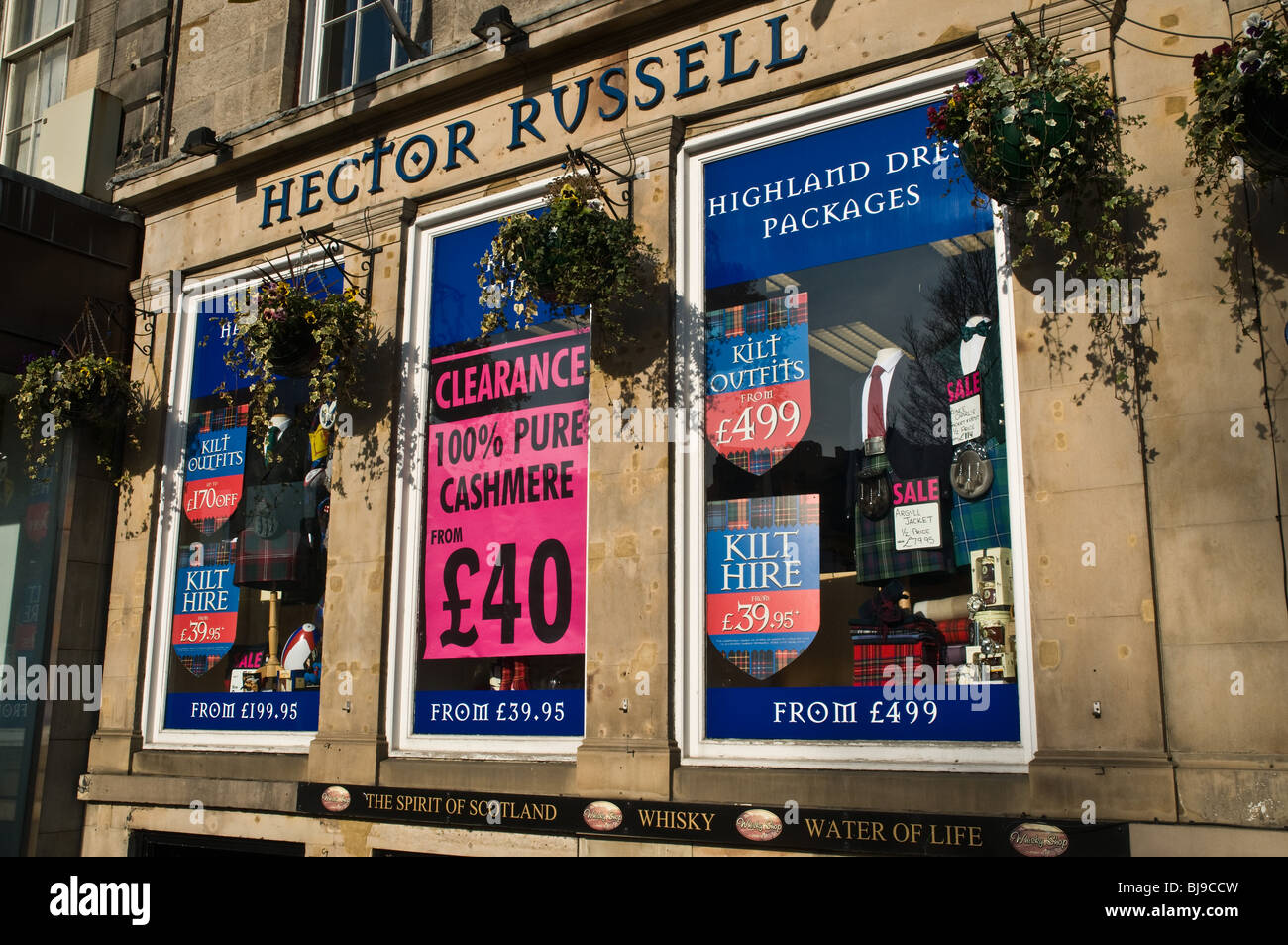 Edinburgh kilt hi-res stock photography and images - Alamy