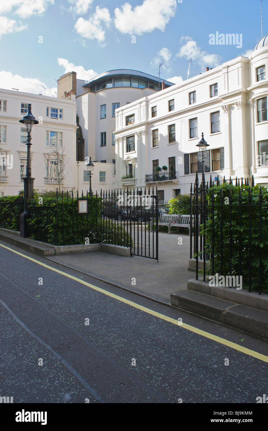 Victoria Square London High Resolution Stock Photography and Images - Alamy