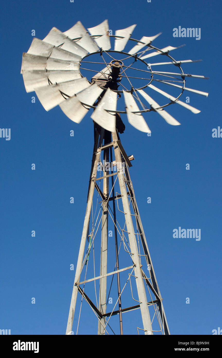 Windmill manufactured by Aermotor Company. Digital photograph Stock ...