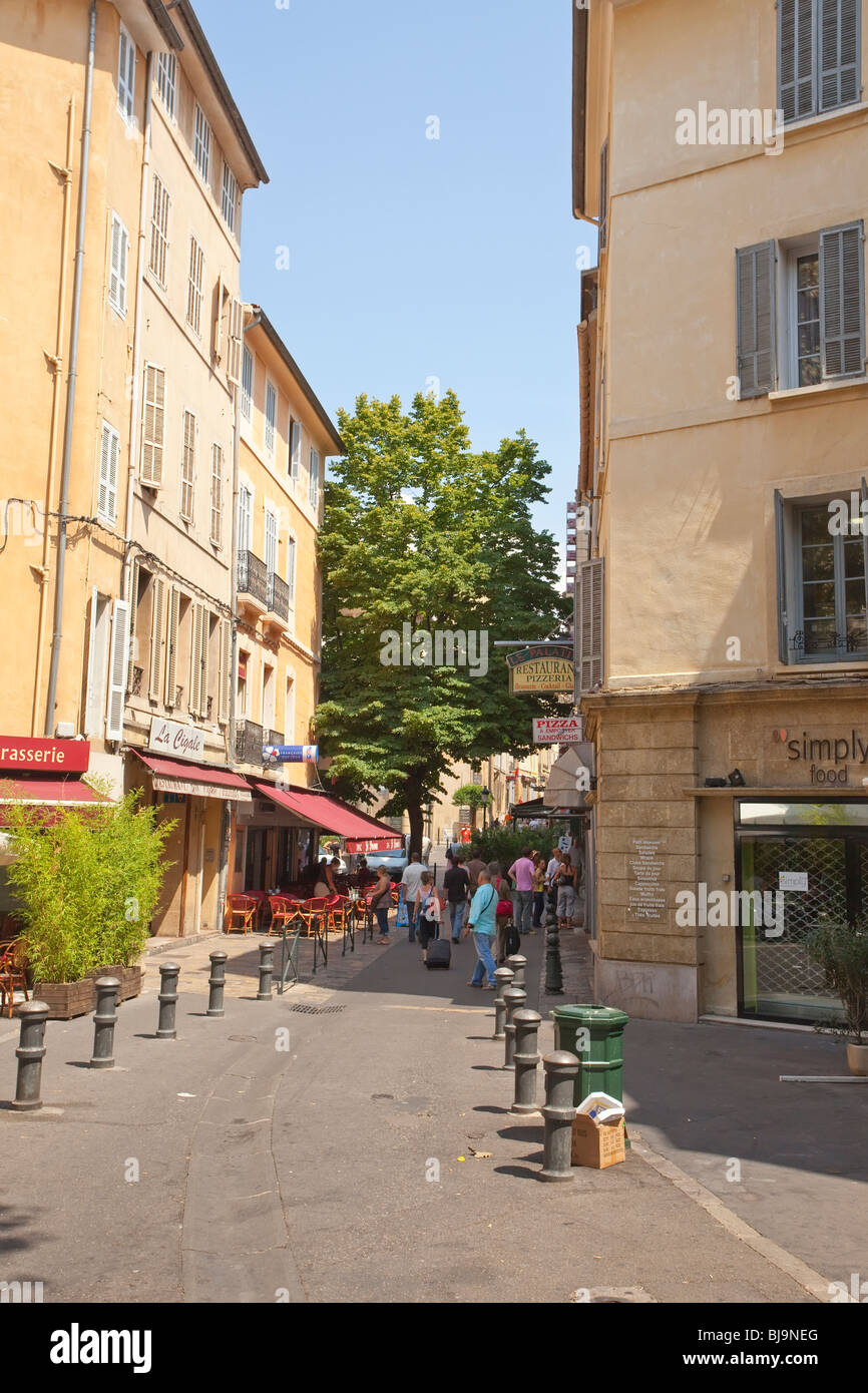 Aix en provence street hi-res stock photography and images - Alamy