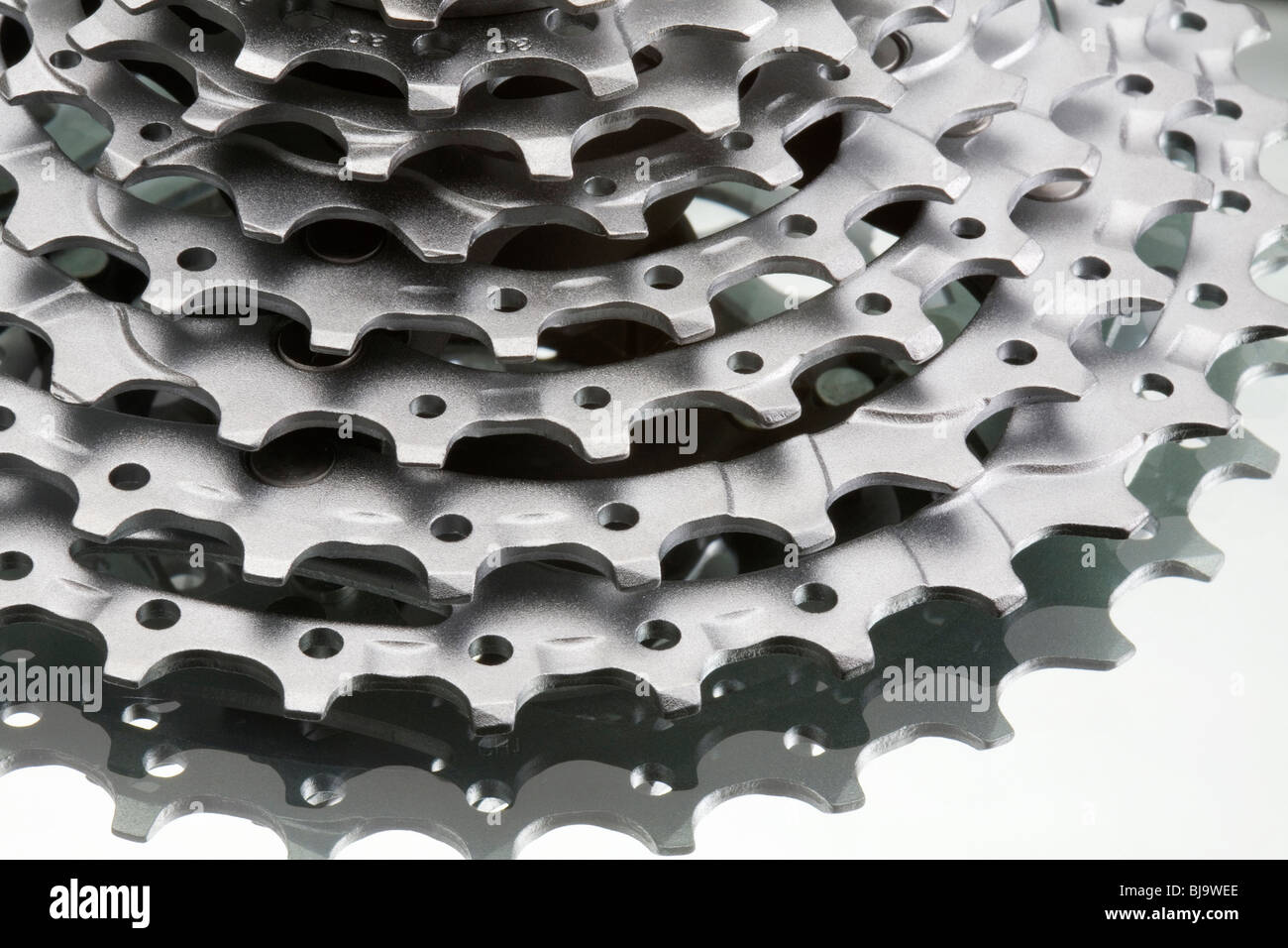 Gear cogs and teeth hi-res stock photography and images - Alamy