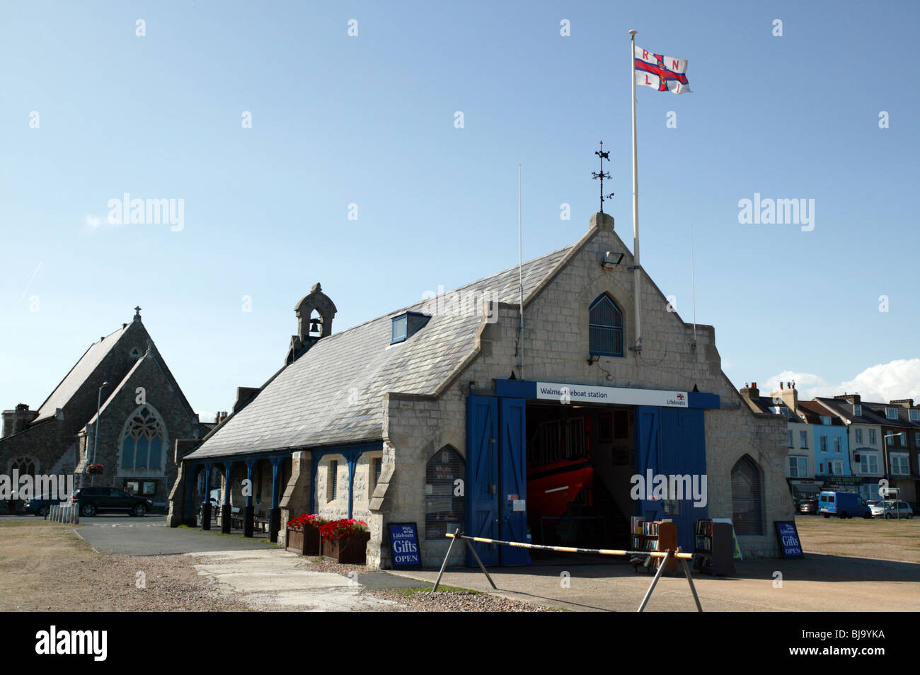 Walmer Life Boat Station, Walmer Beach, Kent, UK Stock Photo - Alamy