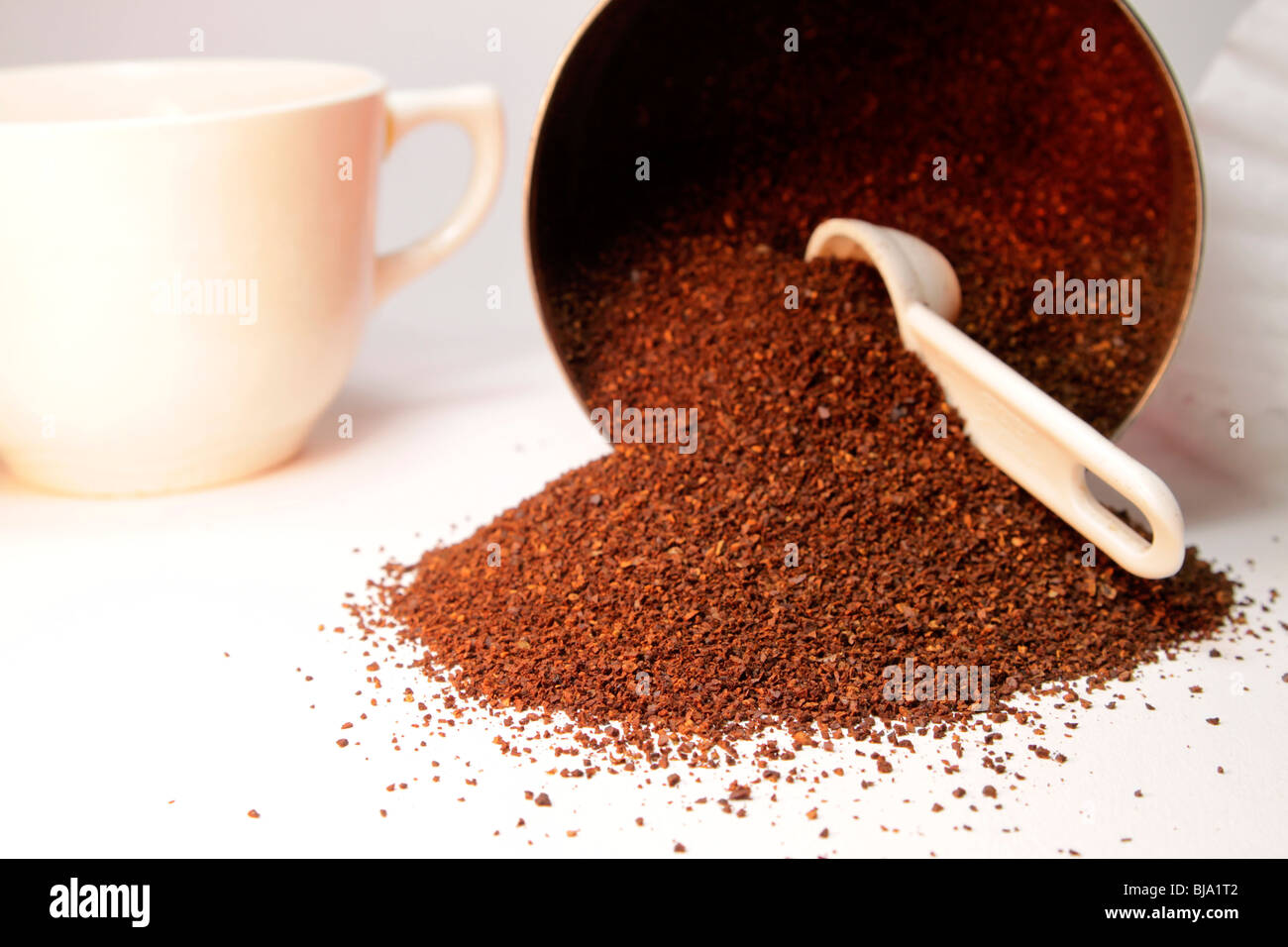 Boiling coffee grounds hi-res stock photography and images - Alamy