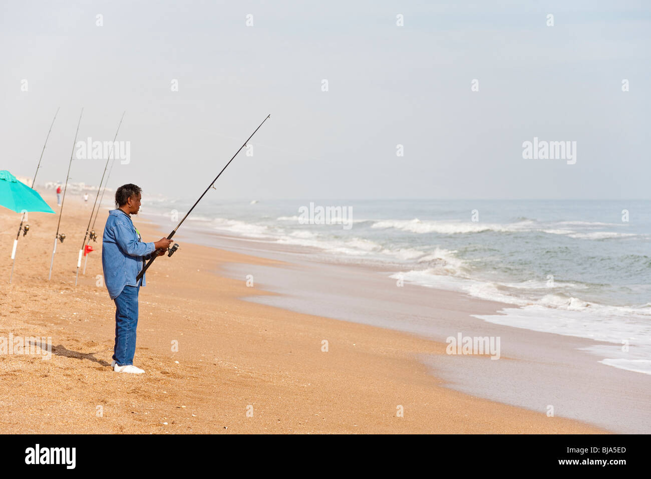 Atlantic ocean woman hi-res stock photography and images - Alamy