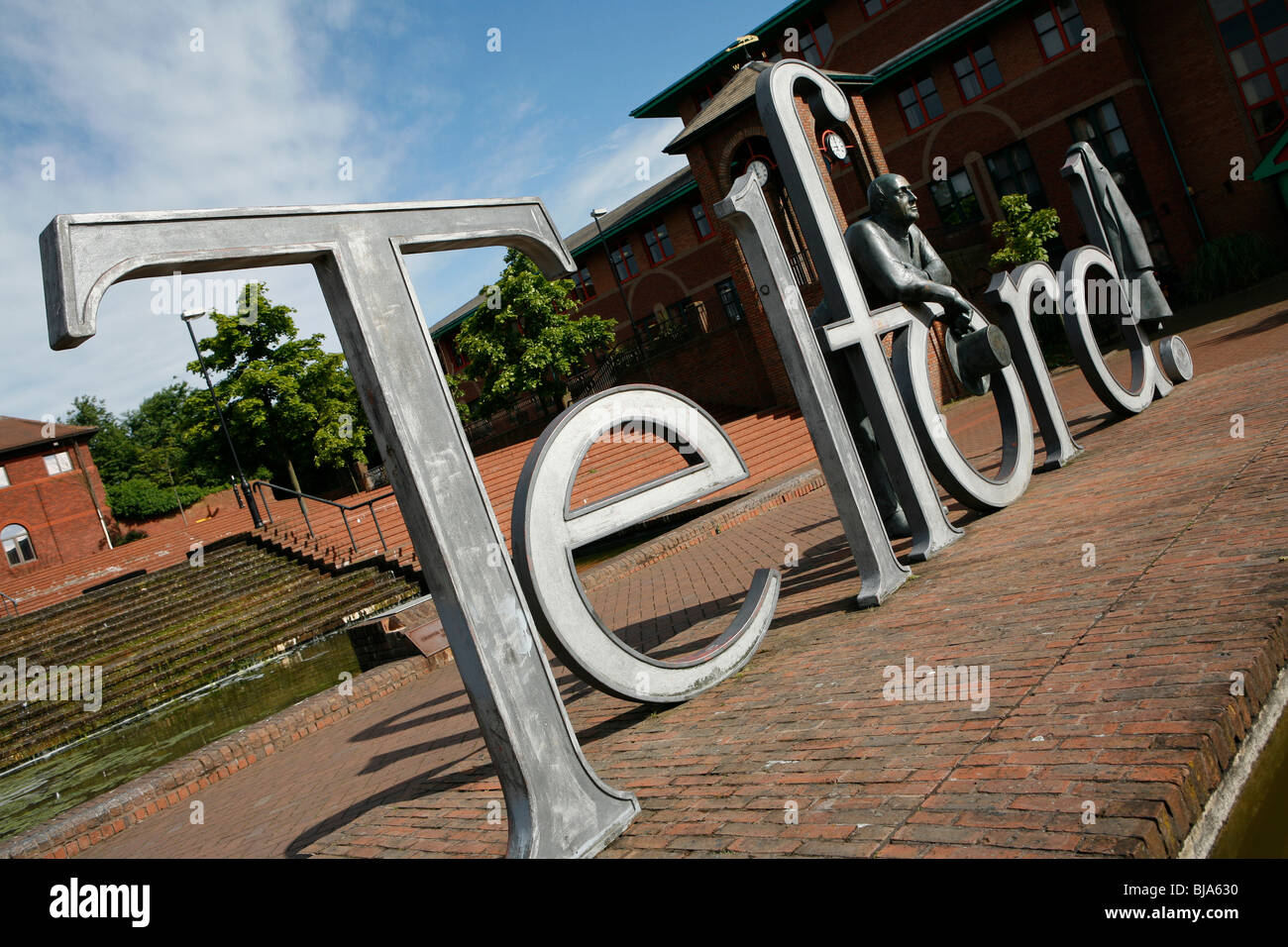 Thomas Telford sign in Telford Town Centre Stock Photo - Alamy