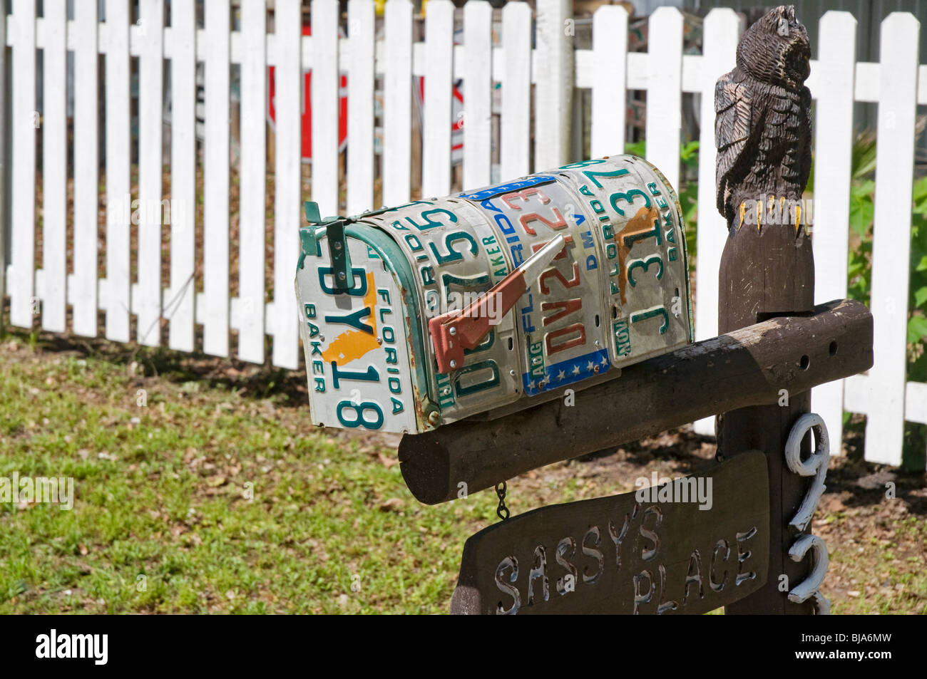 Colourful mailbox hi-res stock photography and images - Alamy