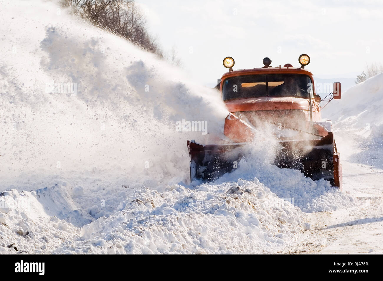 Action snow snowing blizzard hi-res stock photography and images - Alamy