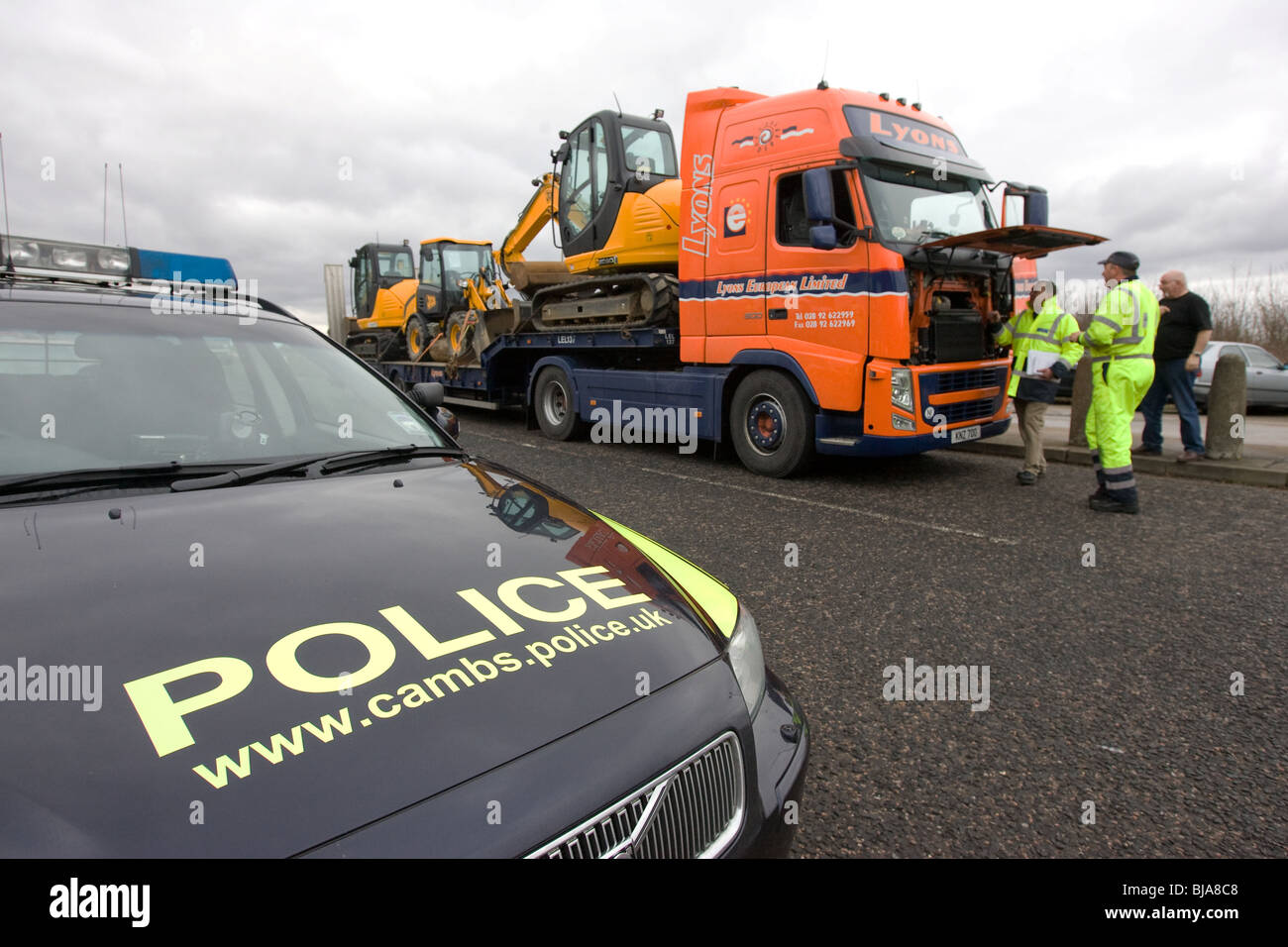 Checkpoint vosa police transport hi-res stock photography and images ...