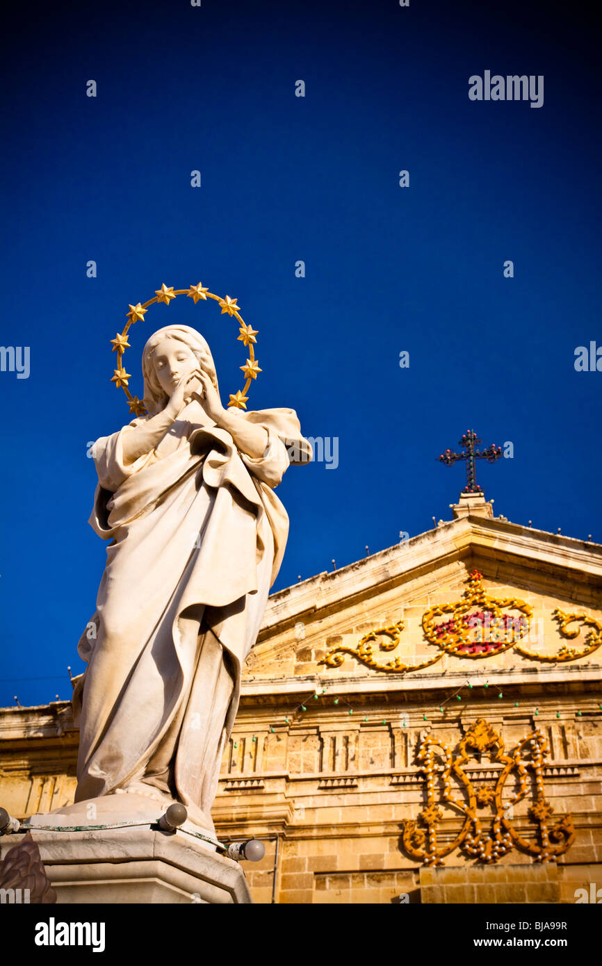 Religious statue in malta hi-res stock photography and images - Alamy