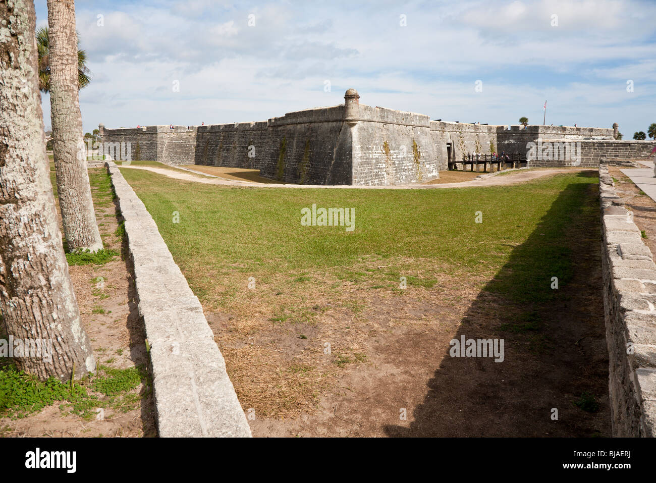 St. Augustine - Jan 2009 - The Castillo de San Marcos was built to ...