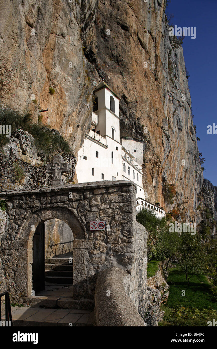 Ostrog monastery hi-res stock photography and images - Alamy