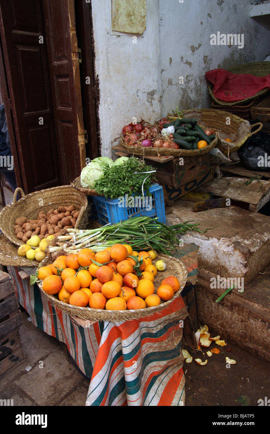 Morocco fes fruit vegetable hi-res stock photography and images - Alamy